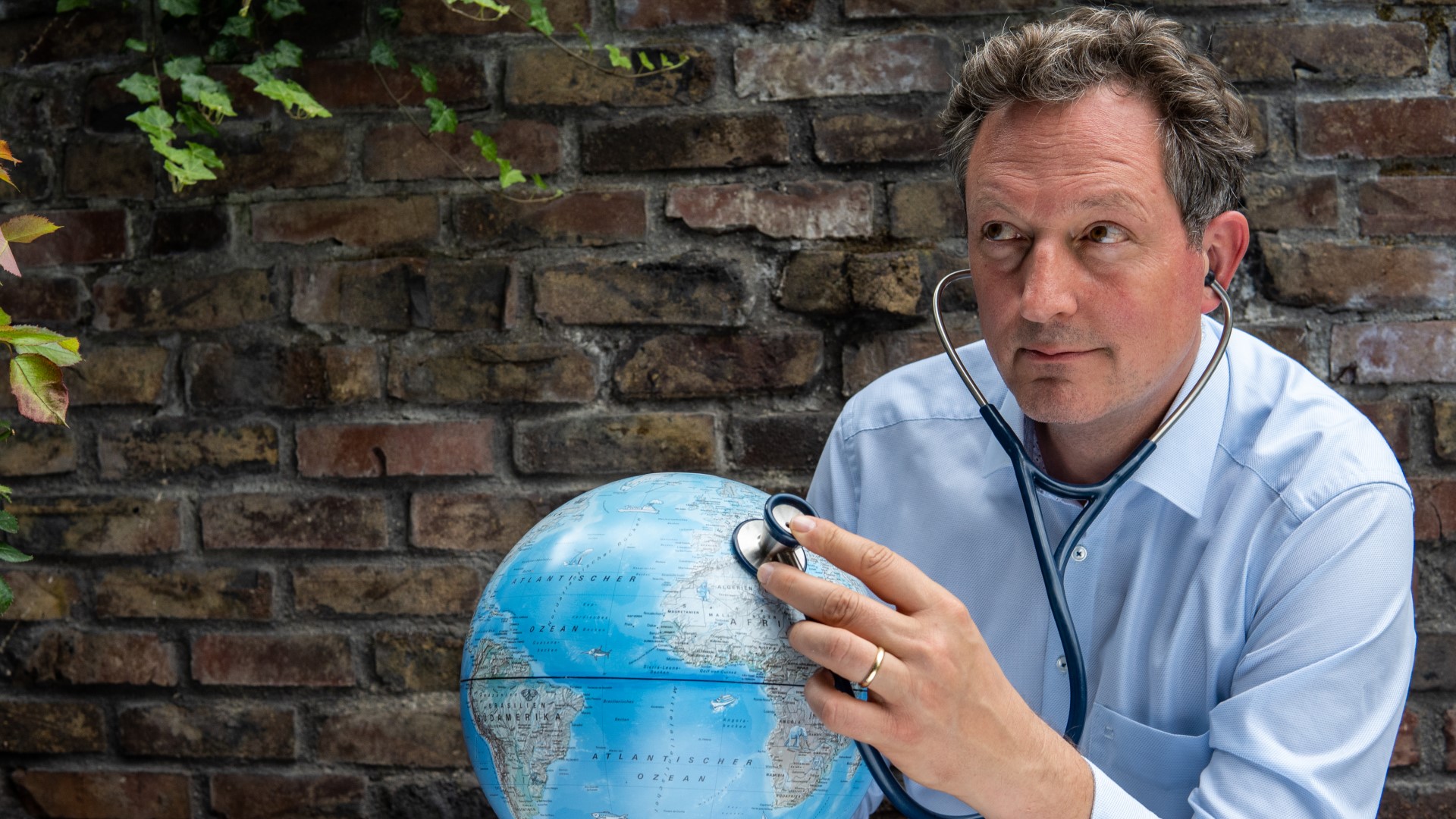 valentin hirschhausen